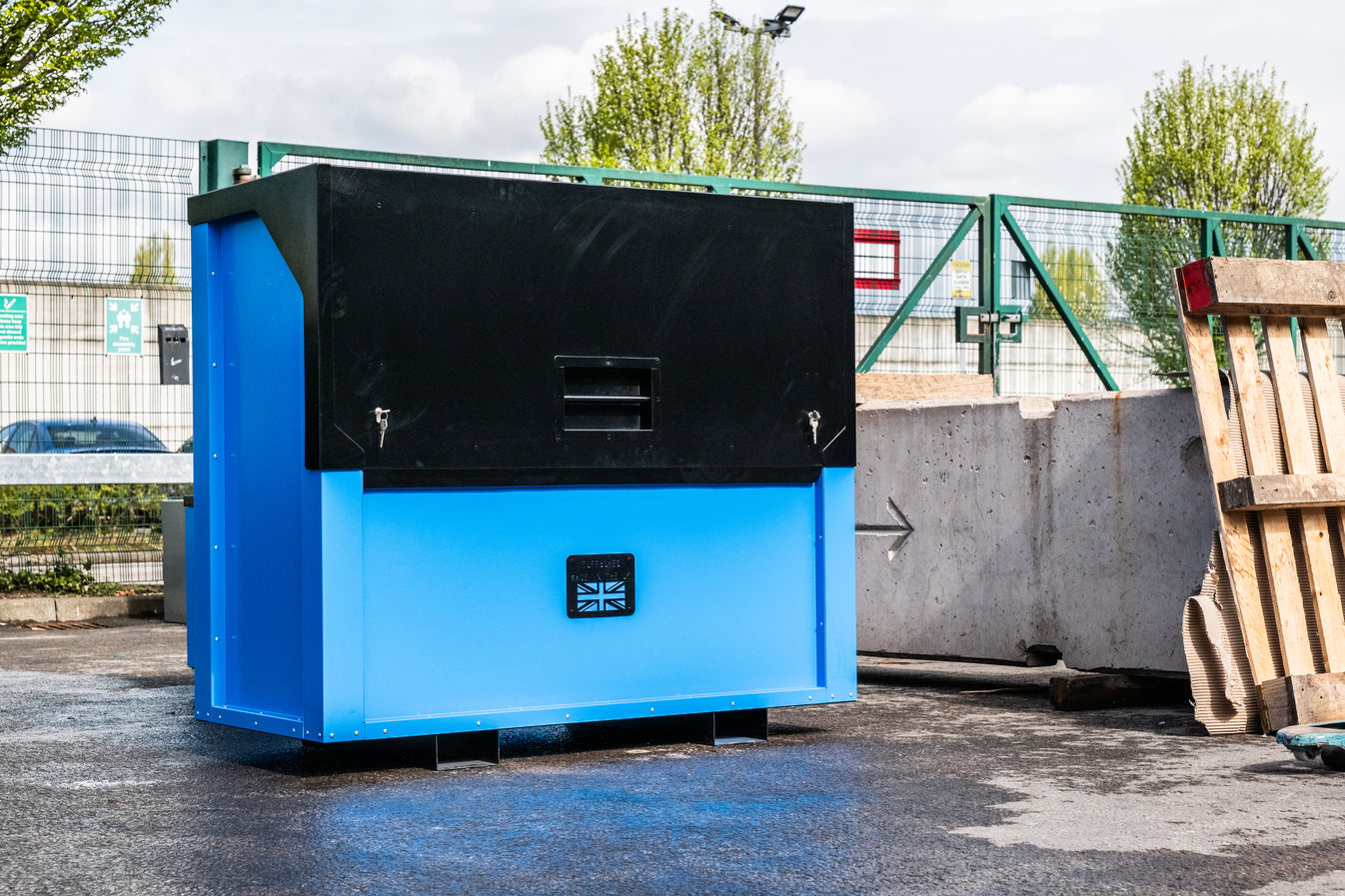 Tuffbox GORILLA – Heavy-Duty Tool Storage Box | Lockable Steel Site ...